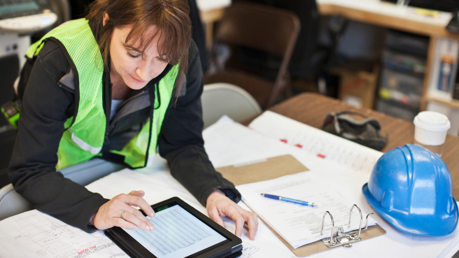 Engineering Industry Insights & Trends 2025: Roles, Salaries & Career ...