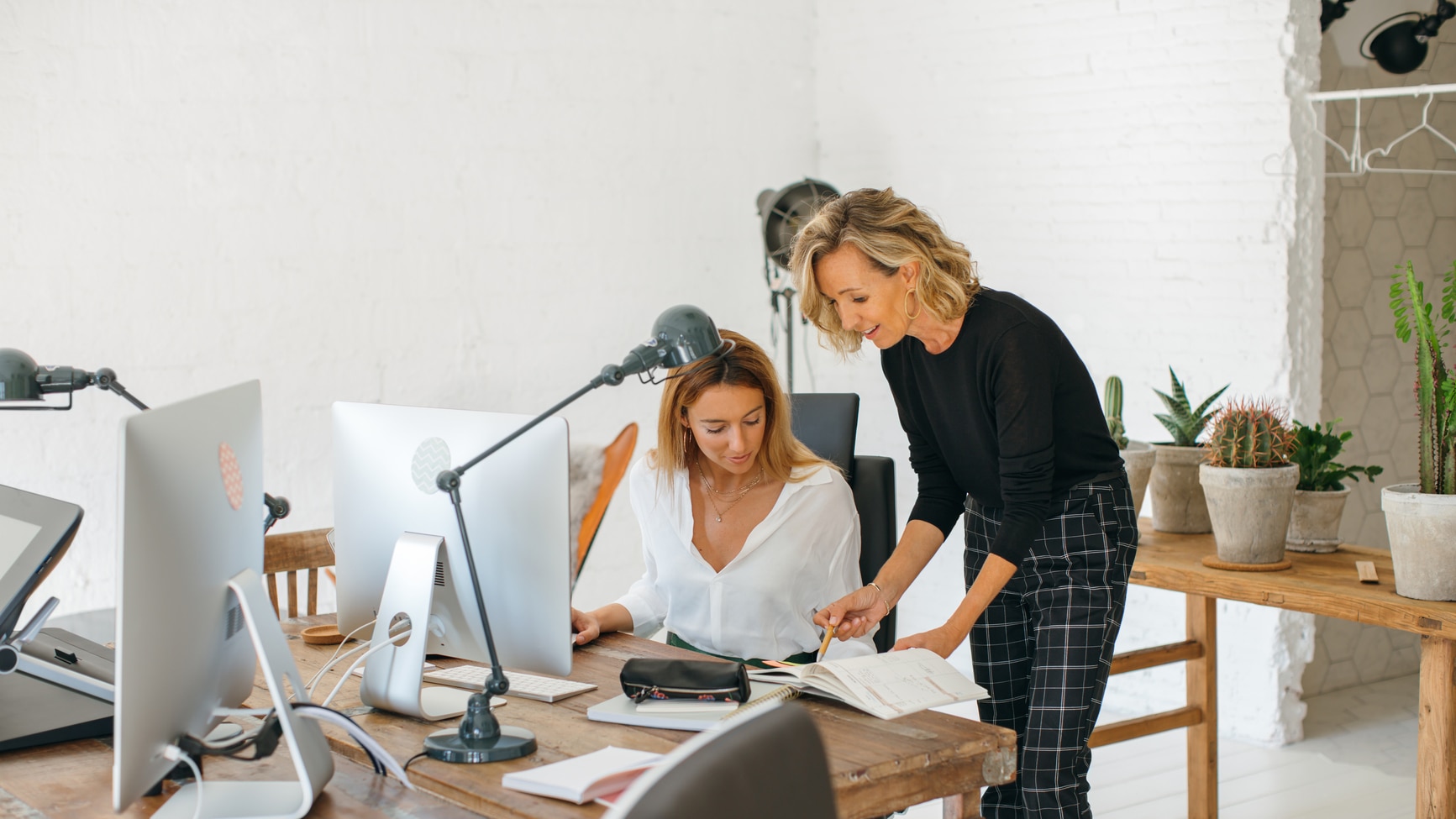 Assistant Accountant job description | Totaljobs