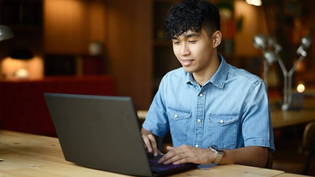 Here’s who can write a character referral for your next job | Totaljobs