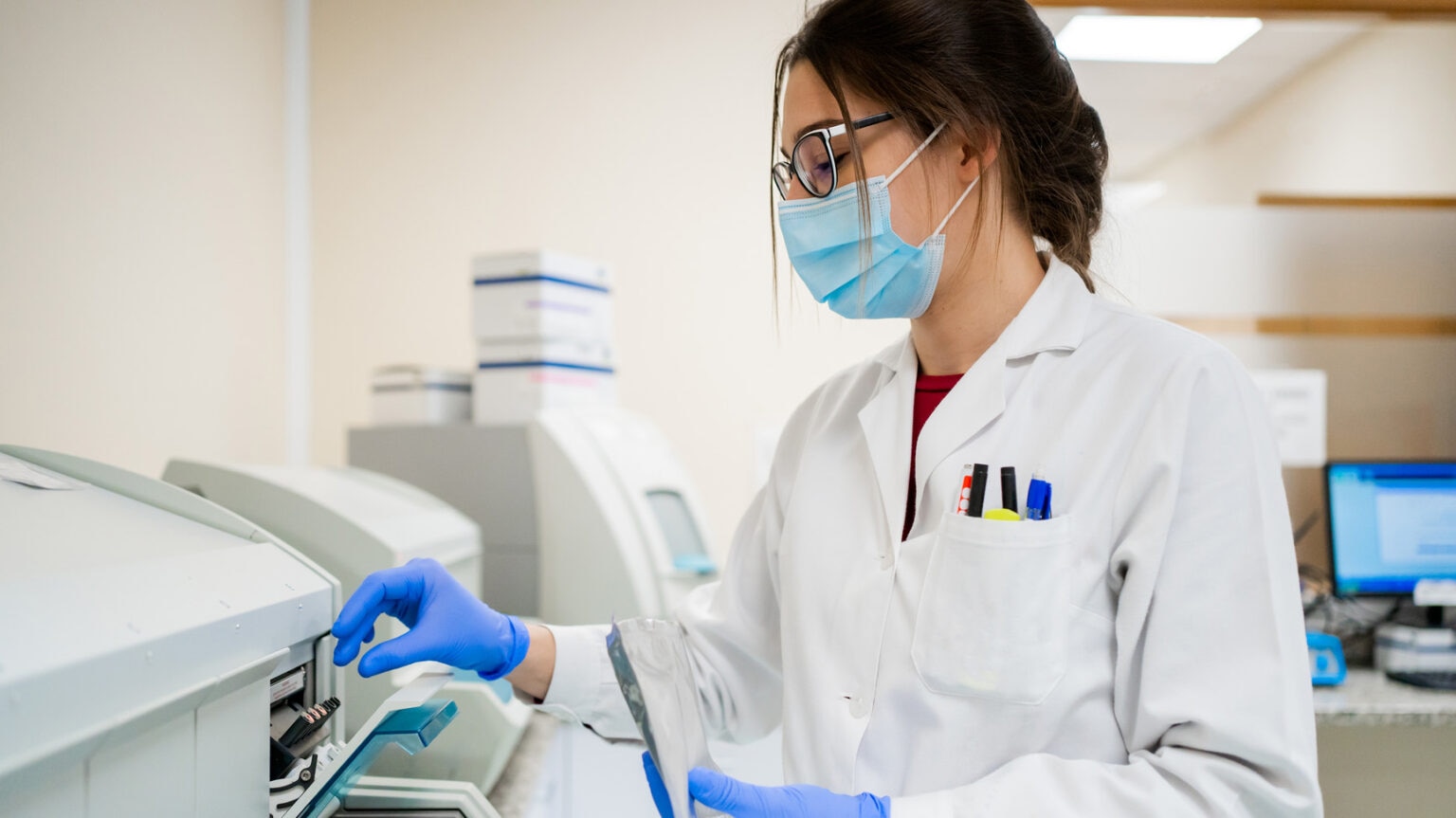 Forensic Psychology Jobs in the UK: Careers, Salaries, and ...