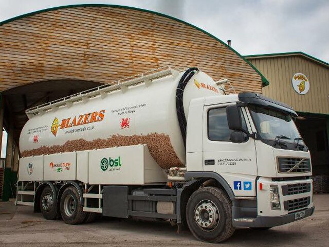 Shovel Driver in Ruthin (LL15) | Blazers Fuels