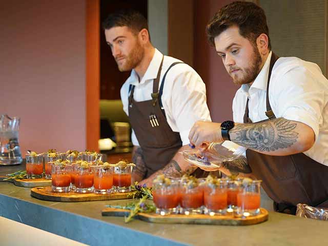 Bar Person in Kensington, West London (W8), W8 4PT | Royal Garden Hotel