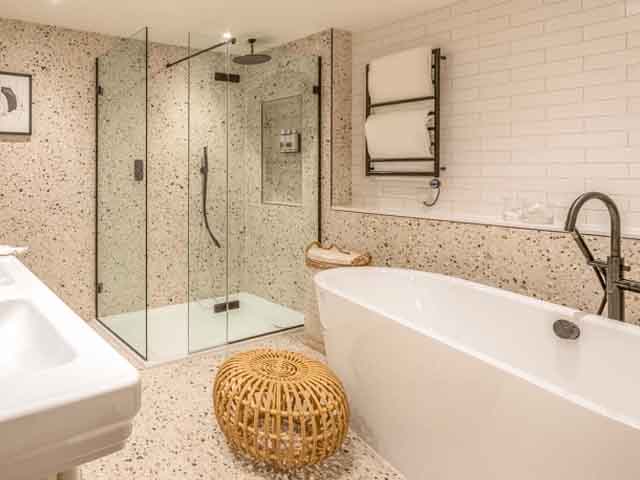 Assistant Head Housekeeper in Lower Batson, Salcombe (TQ8), TQ8 8LL ...