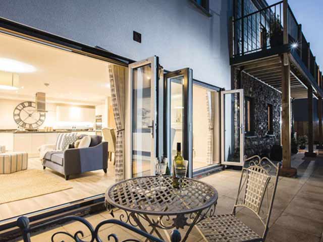 Commercial Secretary in Quarry Hill, Tamworth (B77), B77 4DS | Bloor ...